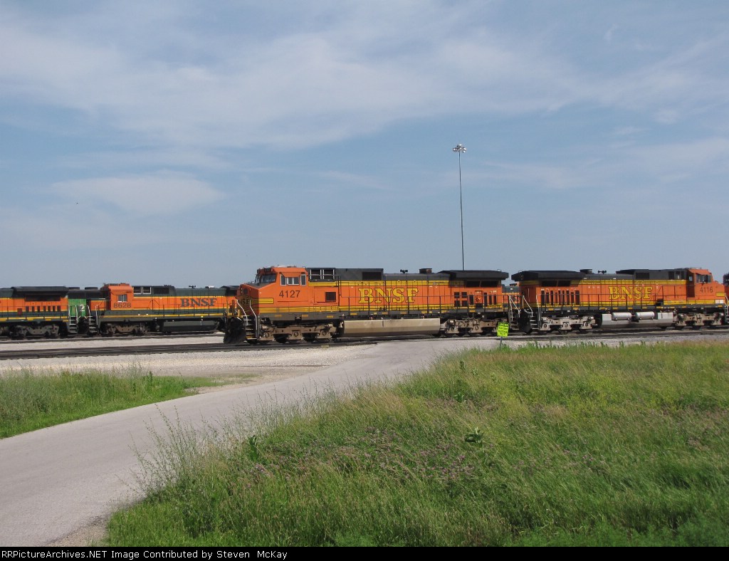 BNSF 4127